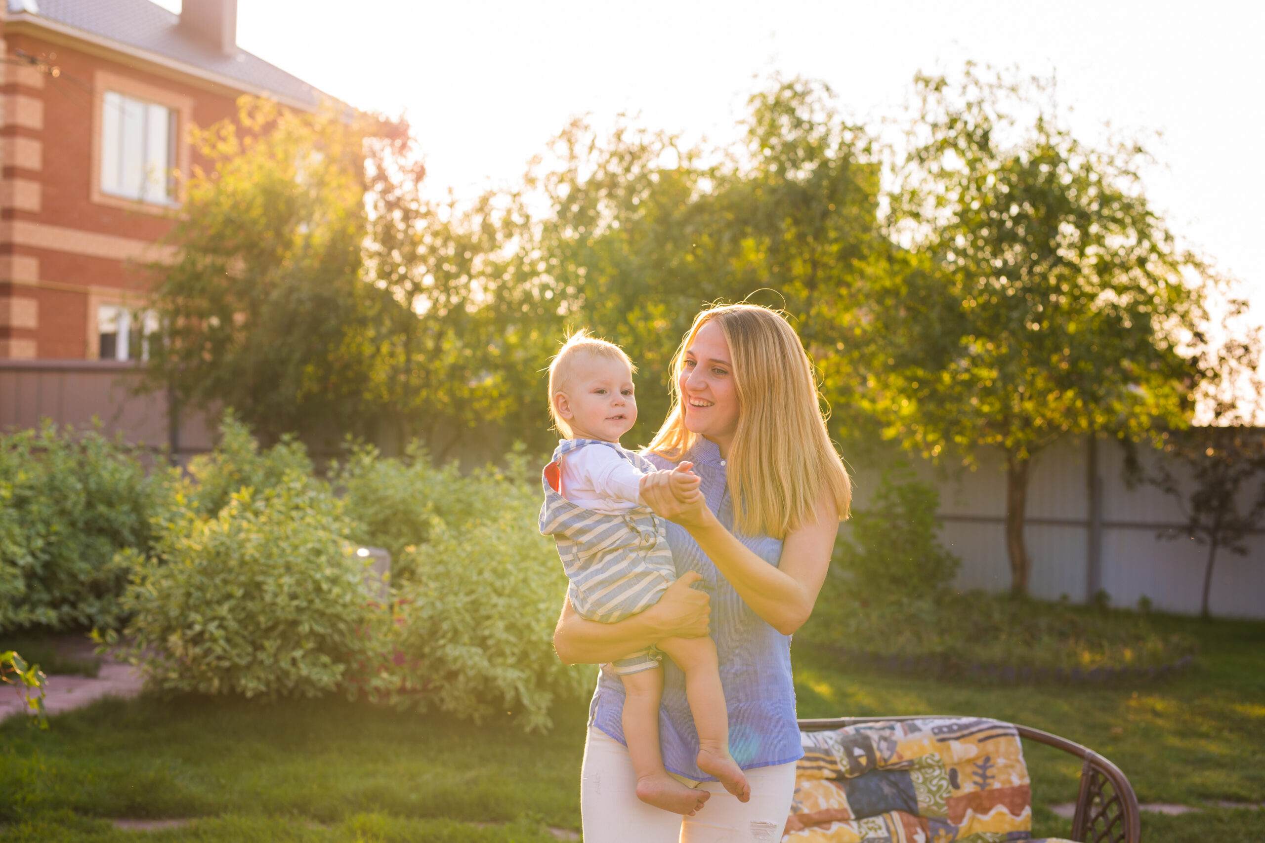 Liberal Parent Who Forced Her Toddler To Look At Naked Man's Behind At ...